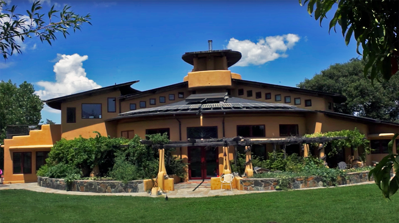 Real Goods homestead eco-pioneer shares experience/lifestyle ...